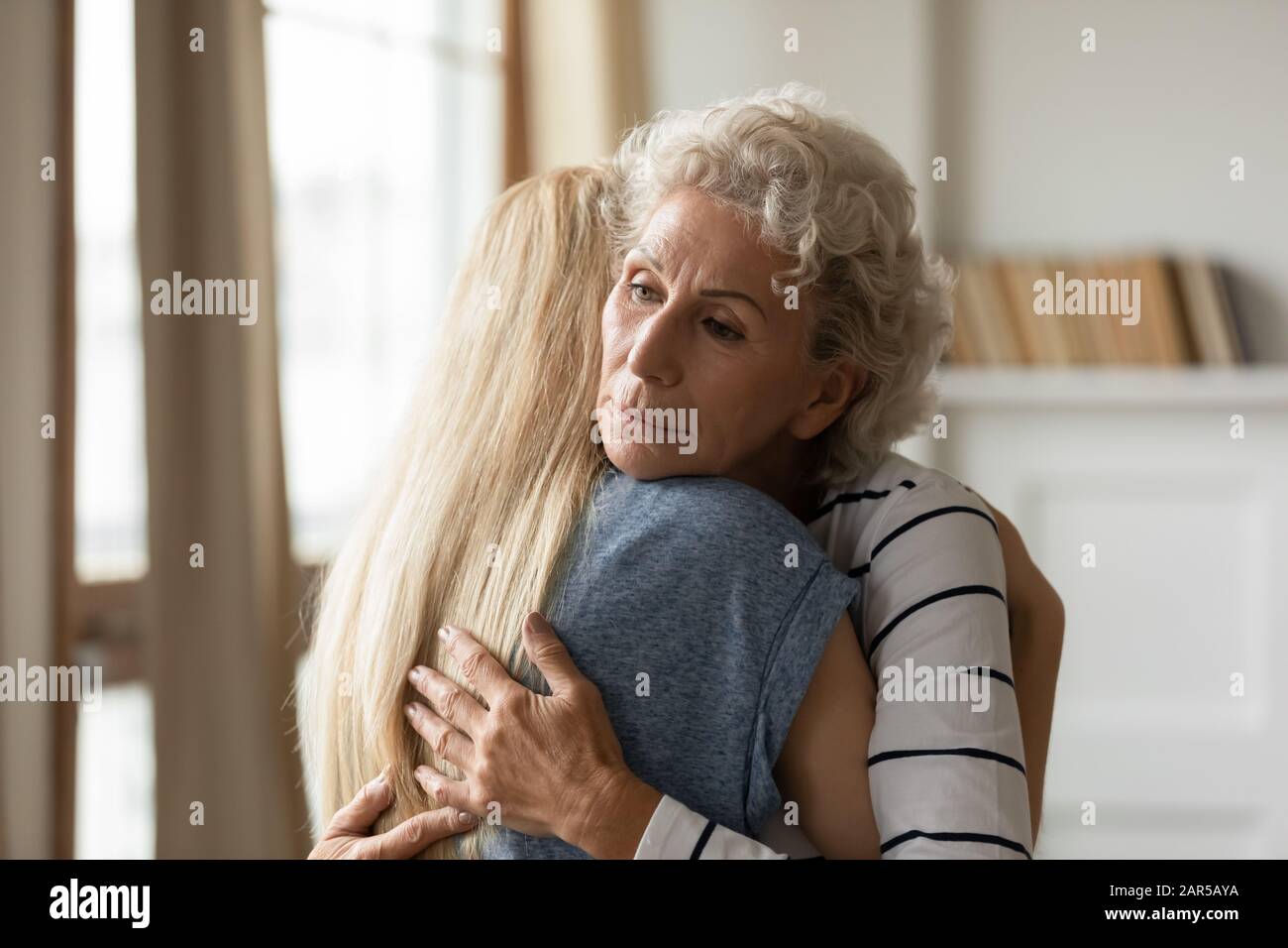 Frustrierte generationen -Fotos und -Bildmaterial in hoher Auflösung ...