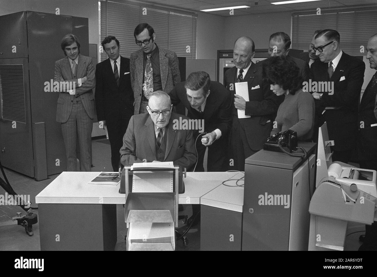 Neuer computer philips p 1400 -Fotos und -Bildmaterial in hoher ...