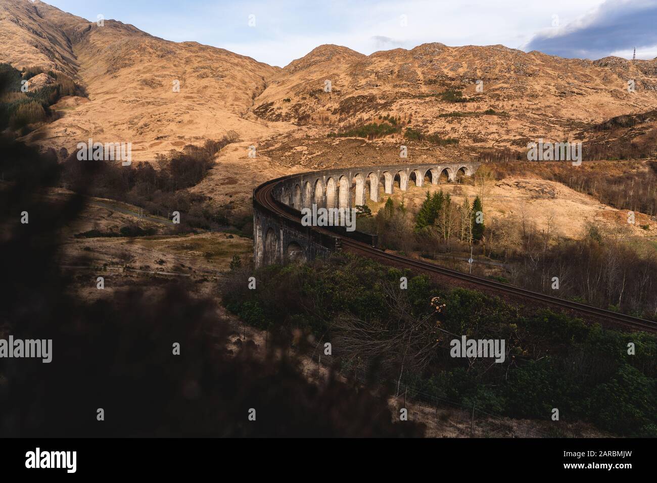 Schottland dampf zug herbst -Fotos und -Bildmaterial in hoher Auflösung ...