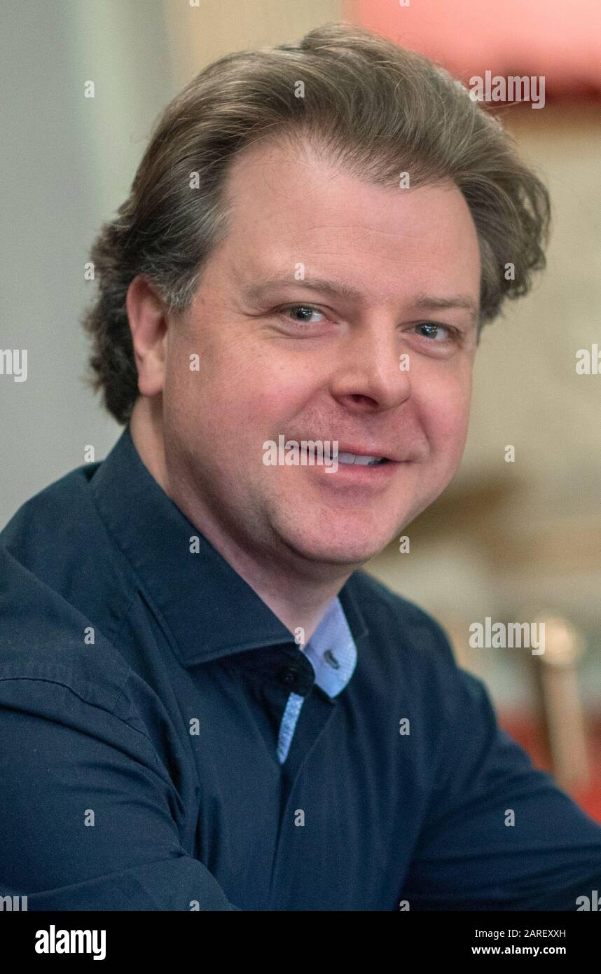 Hamburg staatstheater -Fotos und -Bildmaterial in hoher Auflösung – Alamy