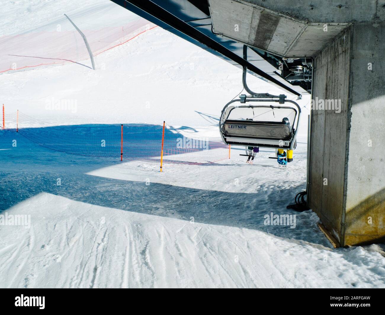 Voller sessellift -Fotos und -Bildmaterial in hoher Auflösung – Alamy