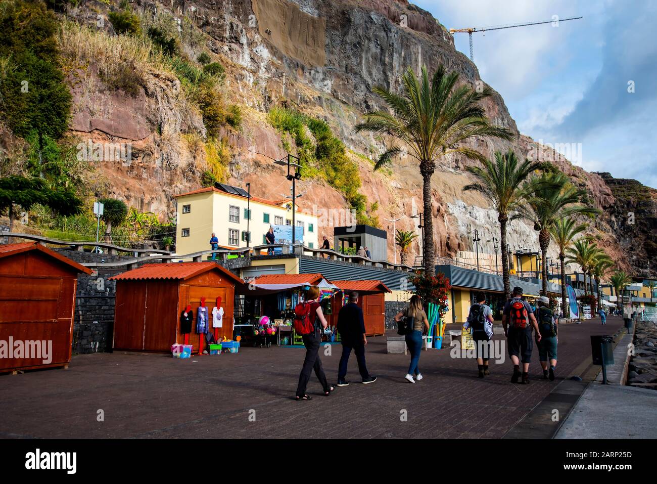 Praia da calheta -Fotos und -Bildmaterial in hoher Auflösung – Alamy