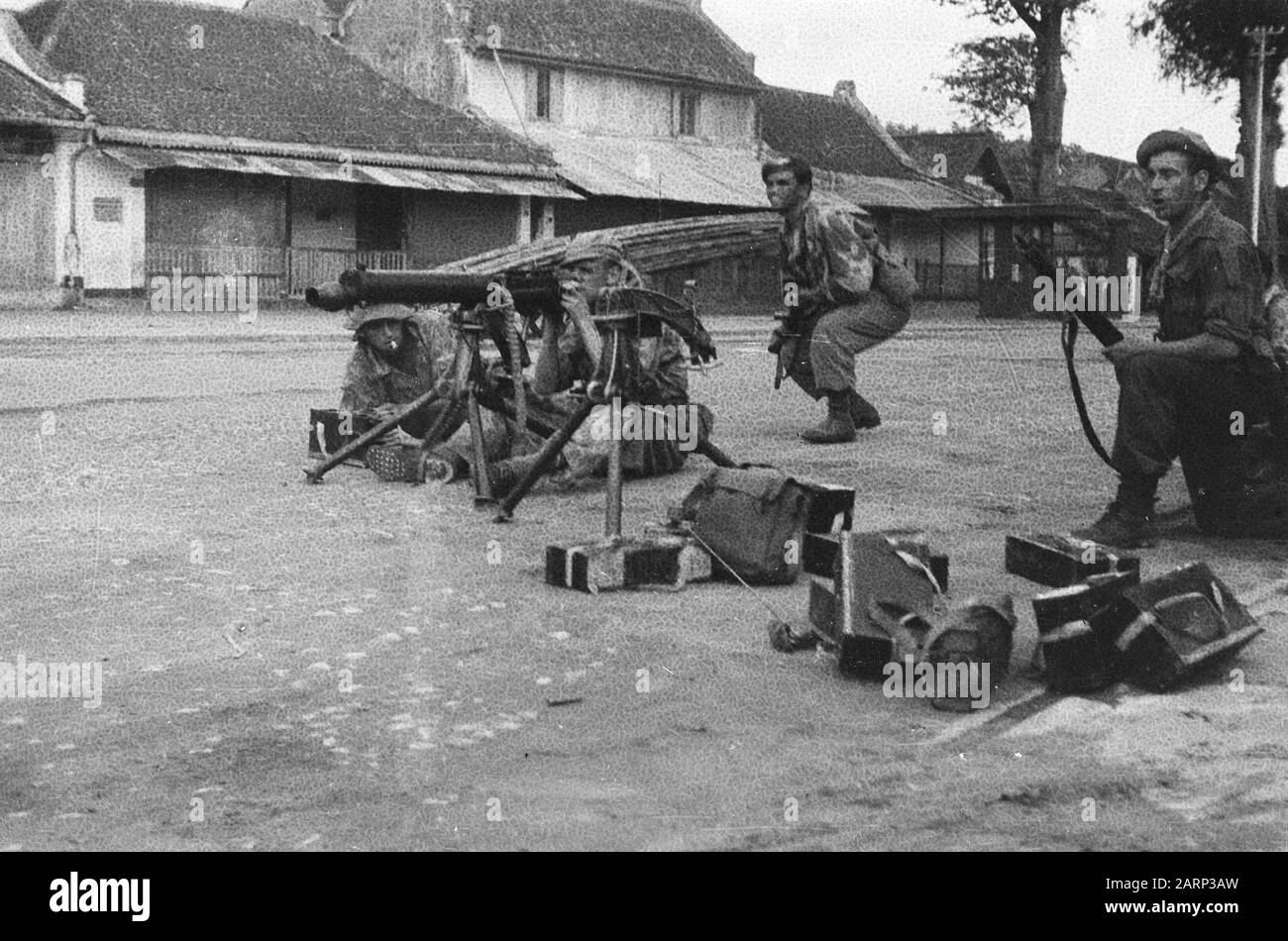 Vickers infanterie maschinengewehr Schwarzweiß-Stockfotos und -bilder - Alamy