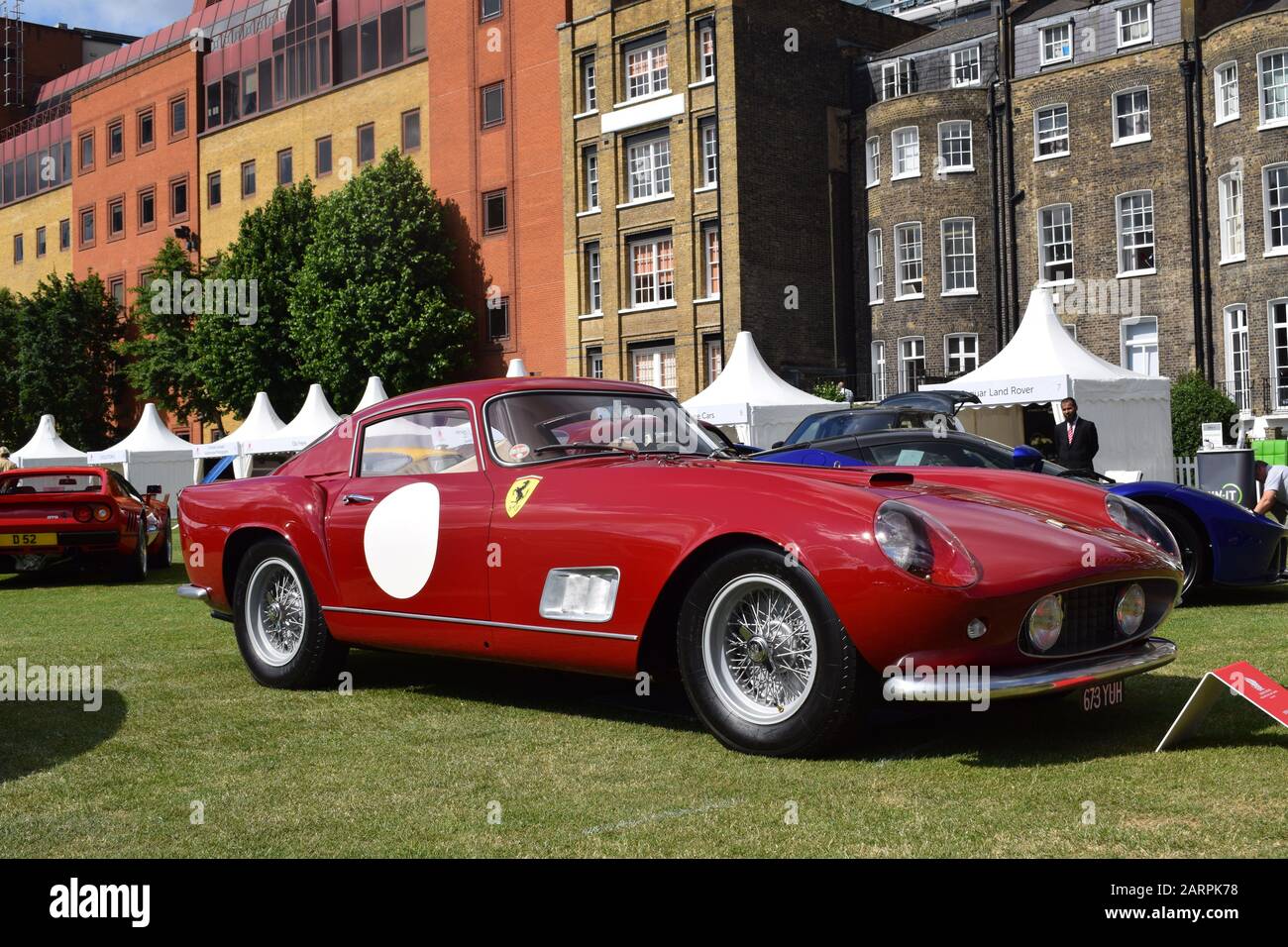 Ferrari tour de france -Fotos und -Bildmaterial in hoher Auflösung – Alamy