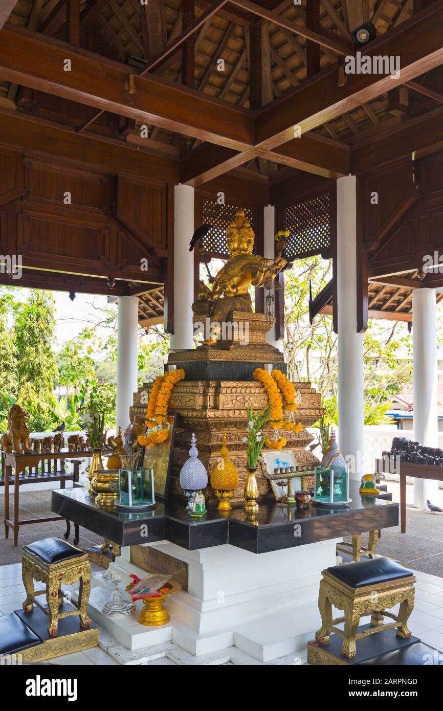Myanmar chatrium hotel -Fotos und -Bildmaterial in hoher Auflösung – Alamy