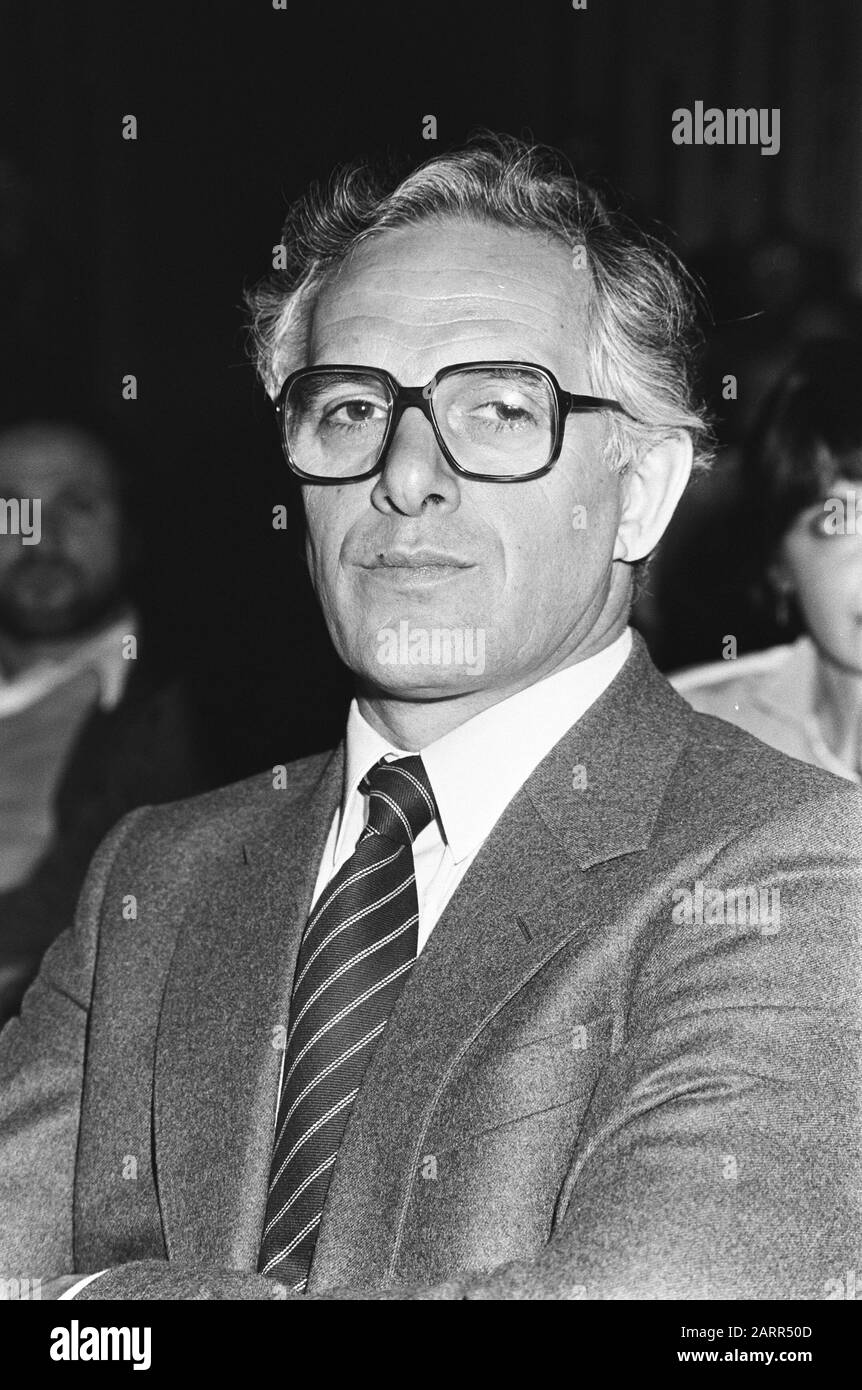 Wim van rooy schauspieler -Fotos und -Bildmaterial in hoher Auflösung ...