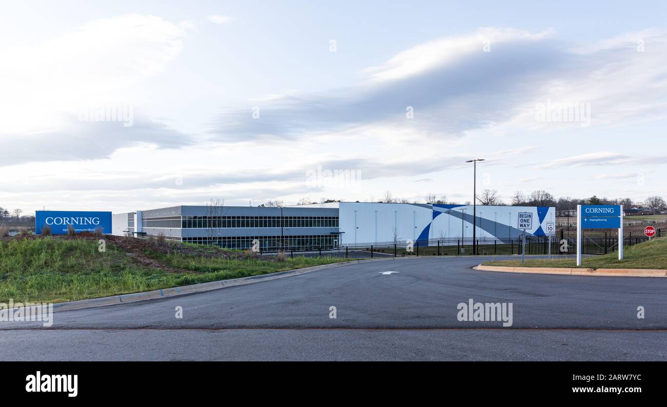 Trivium corporate center -Fotos und -Bildmaterial in hoher Auflösung ...