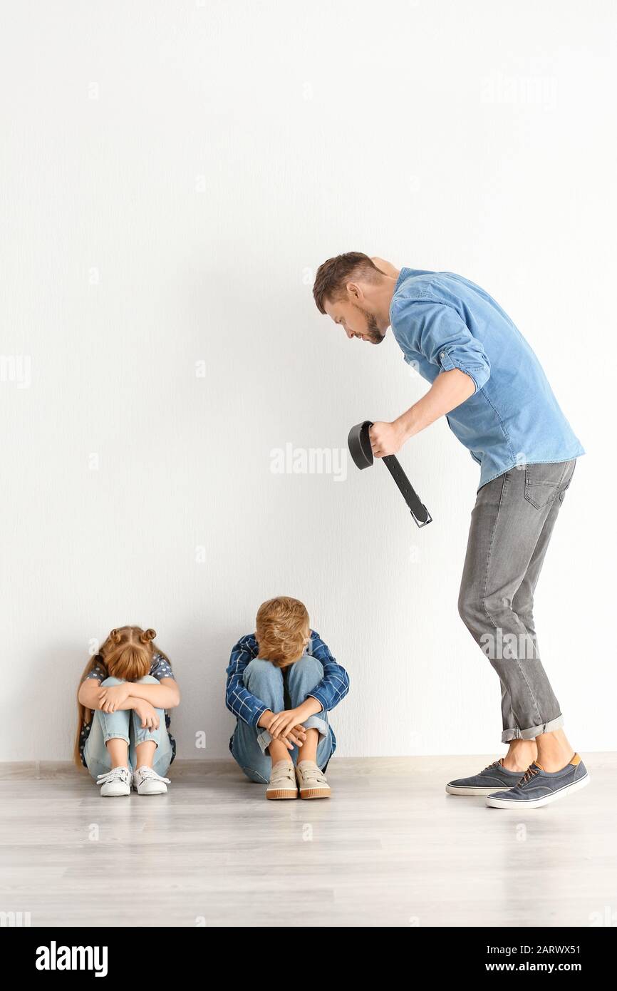 Physical punishment -Fotos und -Bildmaterial in hoher Auflösung – Alamy