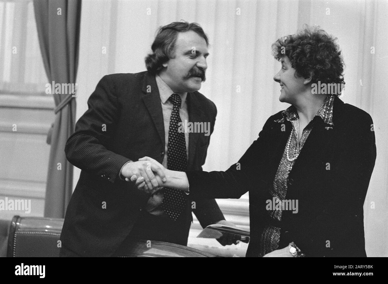 Zahlen 1982 -Fotos und -Bildmaterial in hoher Auflösung – Alamy