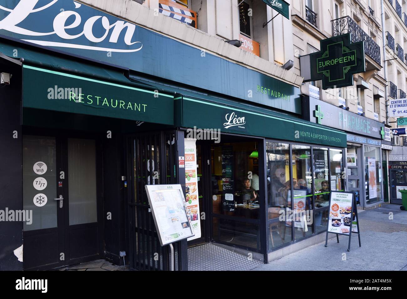 Leon restaurant -Fotos und -Bildmaterial in hoher Auflösung – Alamy