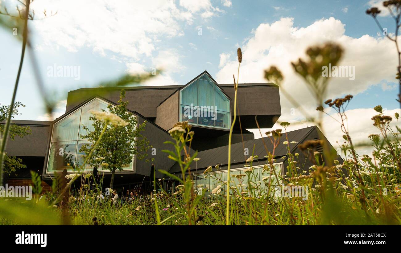 Vitra museum basel -Fotos und -Bildmaterial in hoher Auflösung – Alamy