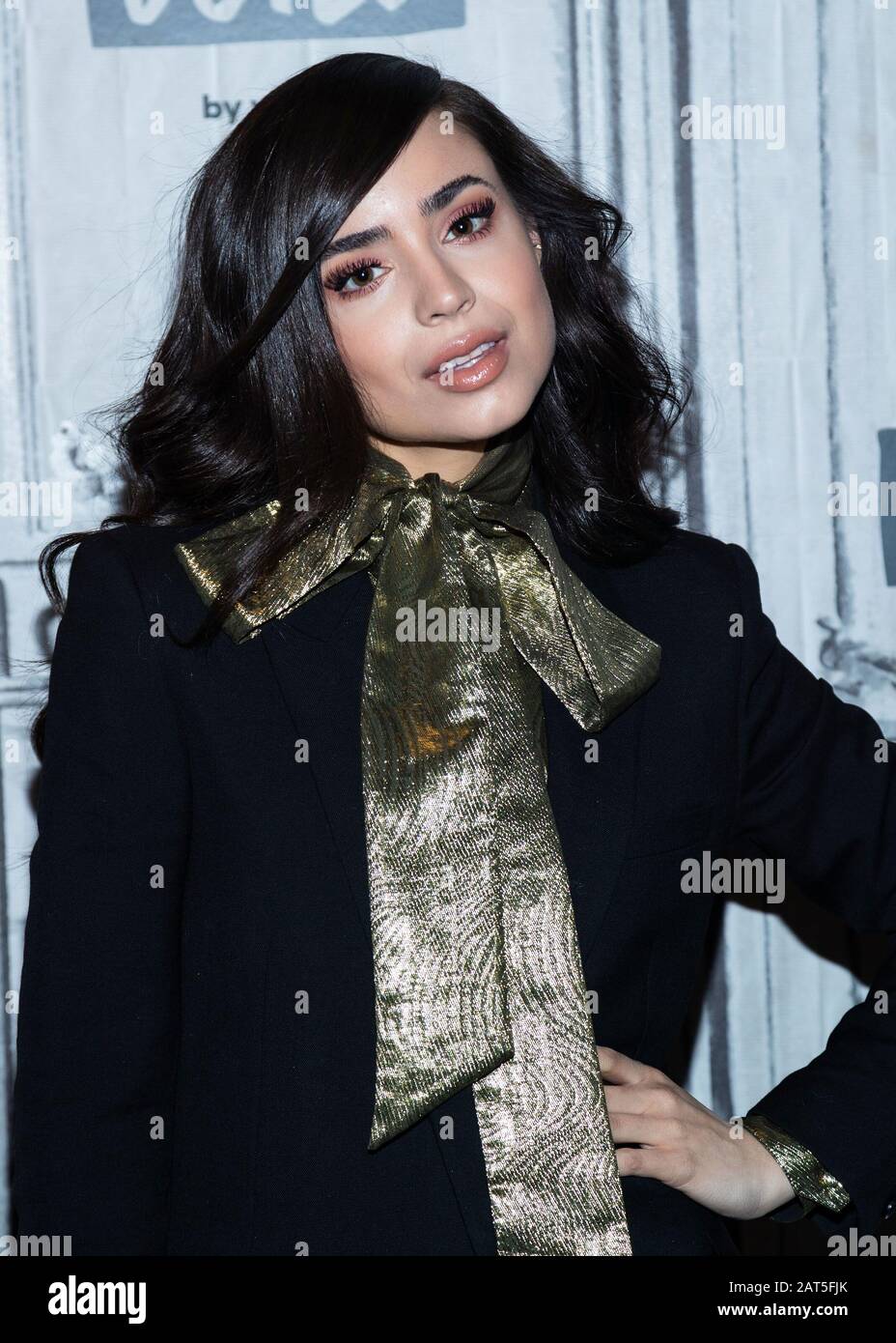 Sofia carson bei build serie -Fotos und -Bildmaterial in hoher ...
