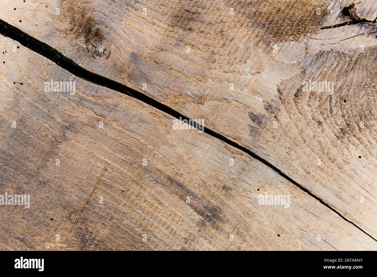 Rustikale eichenplatte -Fotos und -Bildmaterial in hoher Auflösung – Alamy