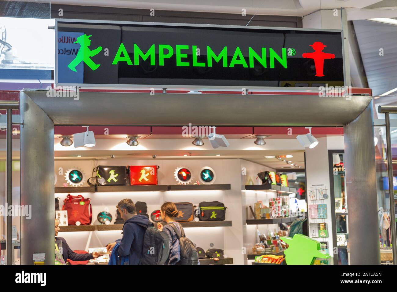 Ampelmann store -Fotos und -Bildmaterial in hoher Auflösung – Alamy