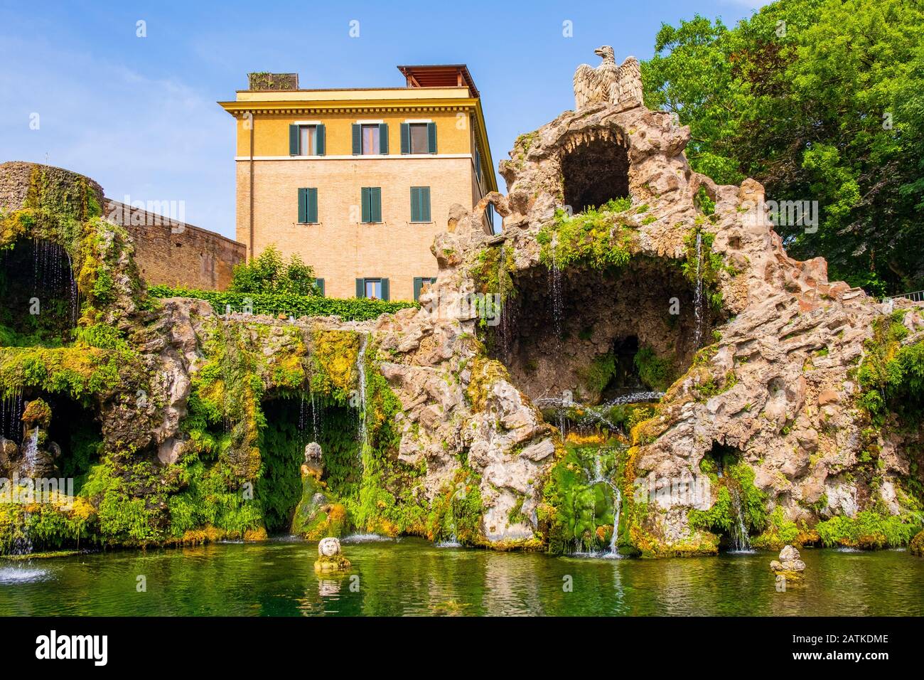 Mater ecclesiae monastery -Fotos und -Bildmaterial in hoher Auflösung ...