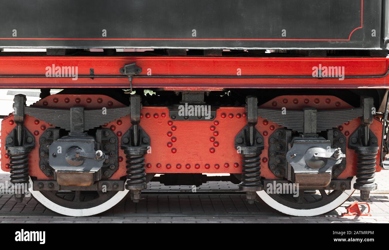 Schwarze und rote dampflokomotive -Fotos und -Bildmaterial in hoher ...