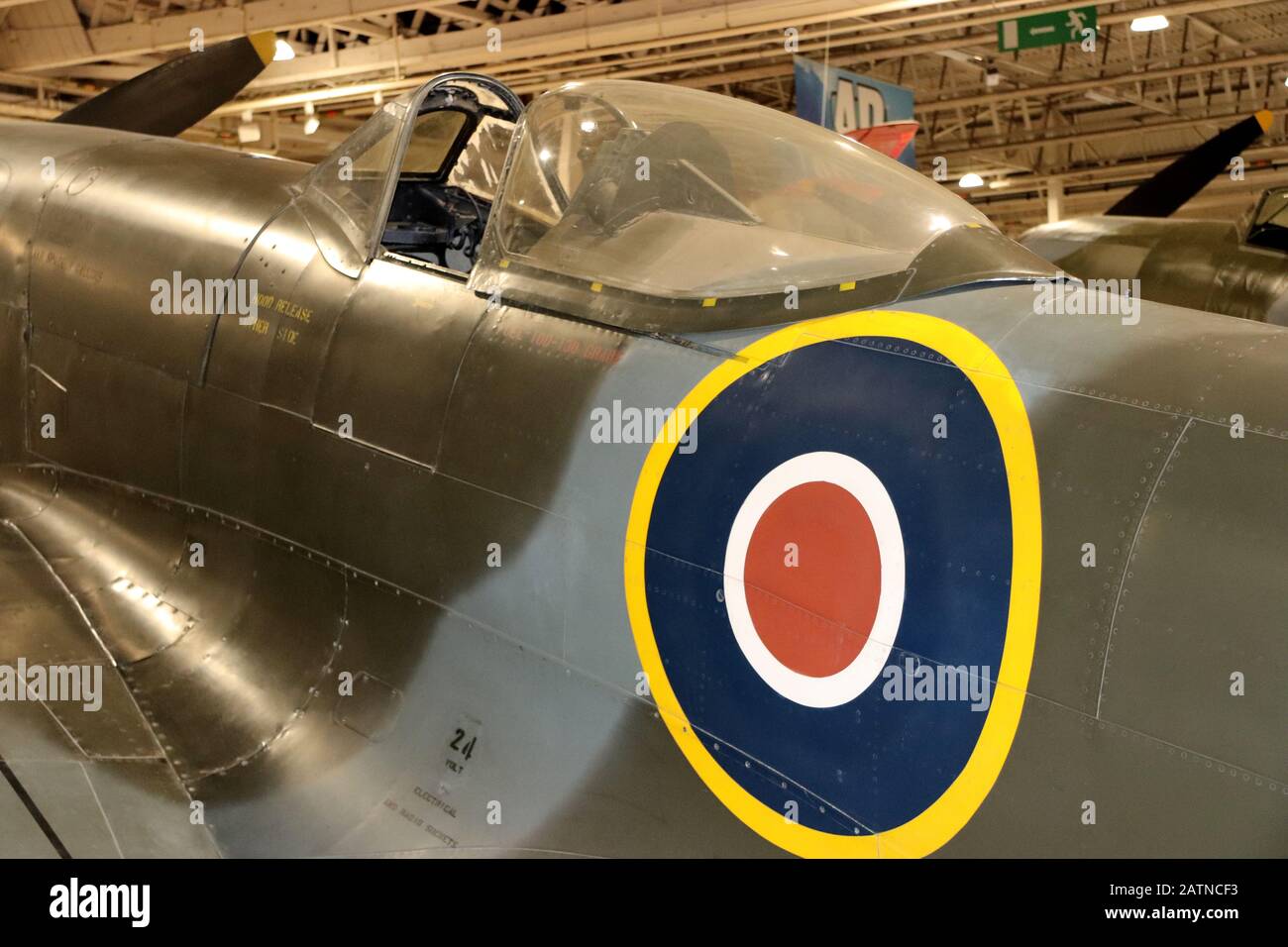 Hawker typhoon -Fotos und -Bildmaterial in hoher Auflösung – Alamy