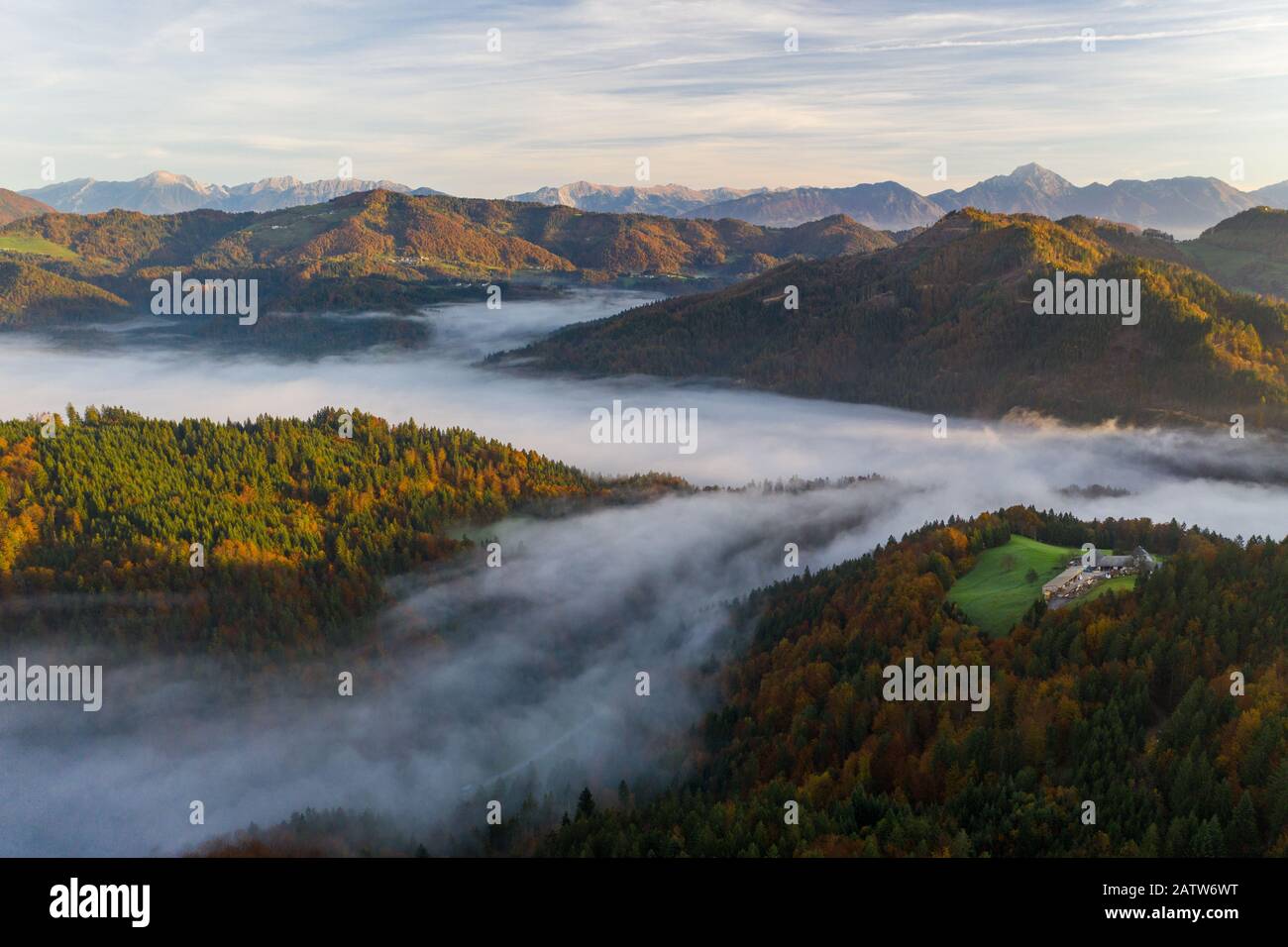 Kirche Im Wald Stockfotos und -bilder Kaufen - Alamy