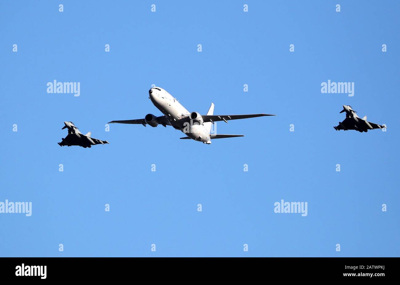 Zwei raf eurofighter taifune -Fotos und -Bildmaterial in hoher ...