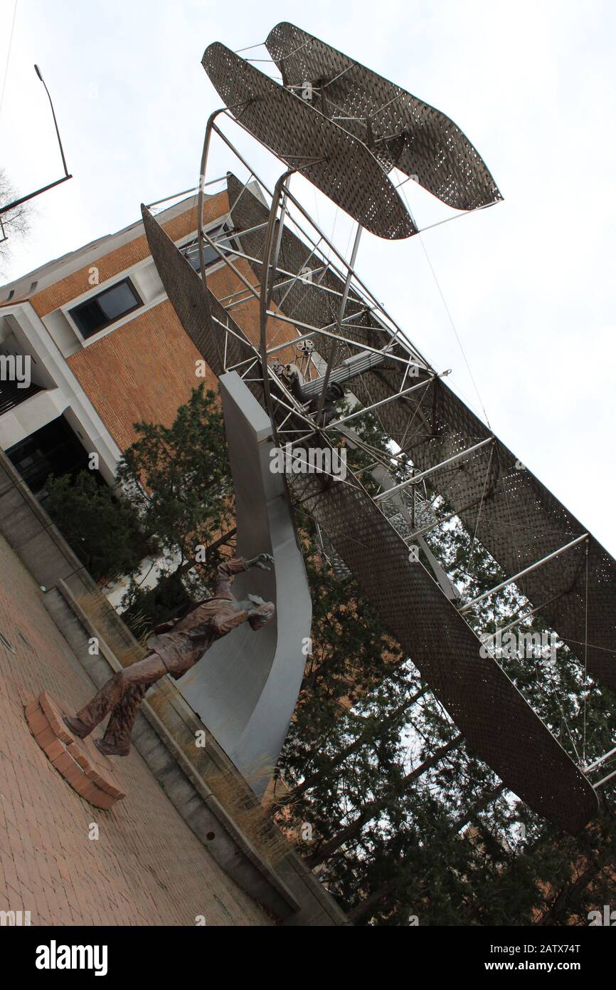 1905 wright flyer iii skulptur -Fotos und -Bildmaterial in hoher ...