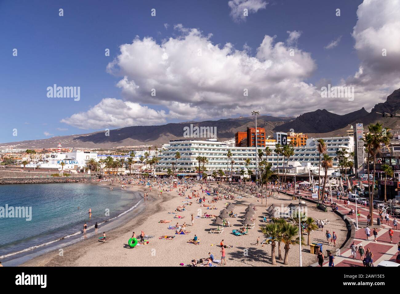 Costa adeje promenade -Fotos und -Bildmaterial in hoher Auflösung – Alamy