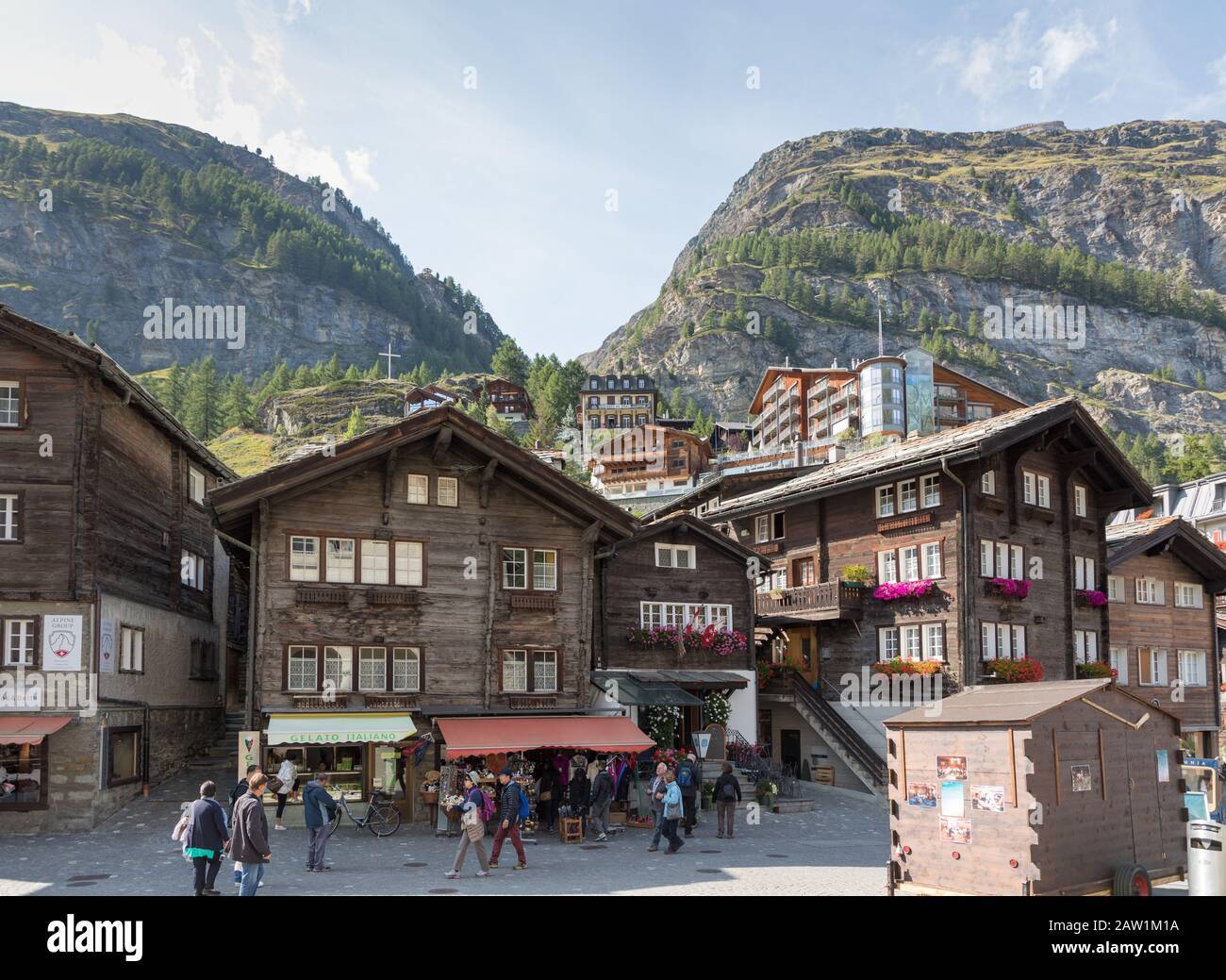 Switzerland valais zermatt old town -Fotos und -Bildmaterial in hoher ...