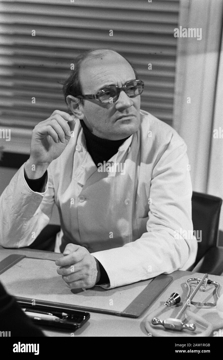 Aufnahme für TV-Serie Waal Drecht, Folge Die Operation Nummer 12 Arnold ...