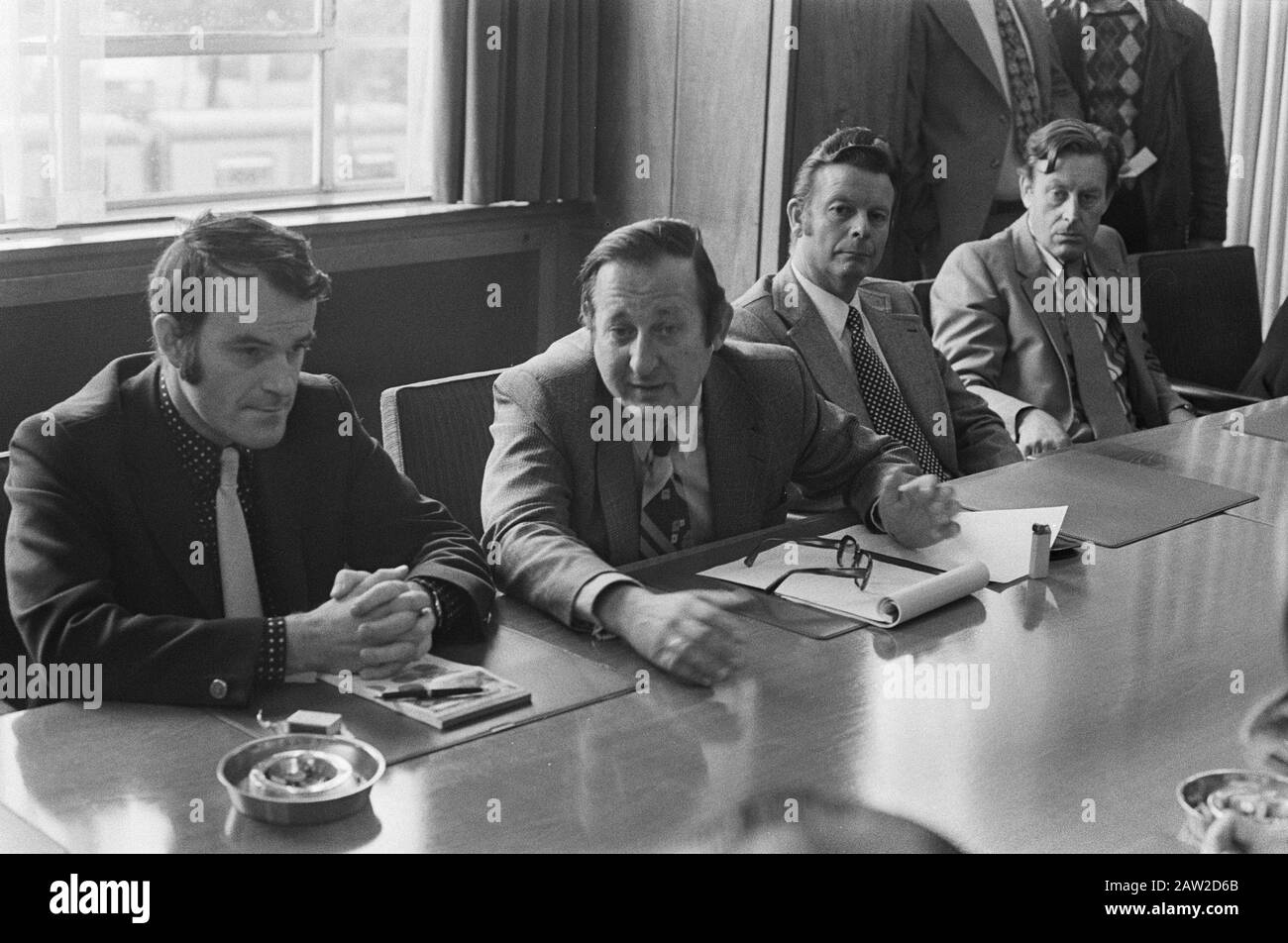 Helen isaac -Fotos und -Bildmaterial in hoher Auflösung – Alamy