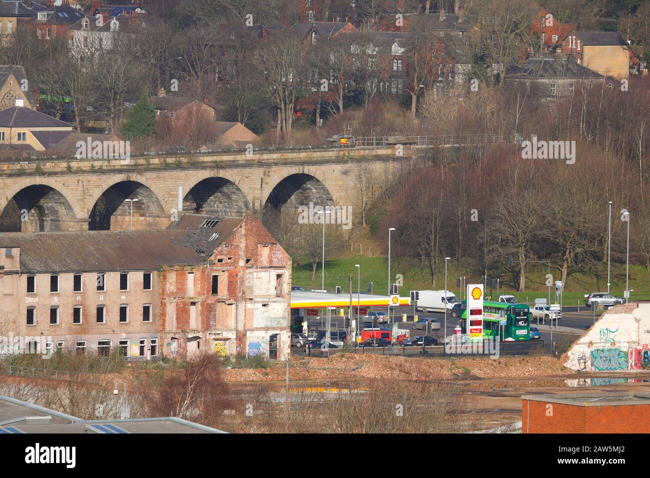 Kirkstall road bridge -Fotos und -Bildmaterial in hoher Auflösung – Alamy