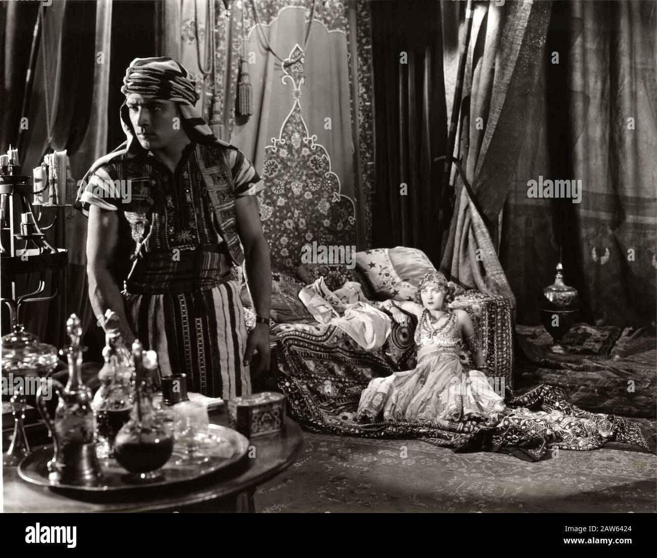 Rudolph valentino silent star -Fotos und -Bildmaterial in hoher Auflösung – Alamy