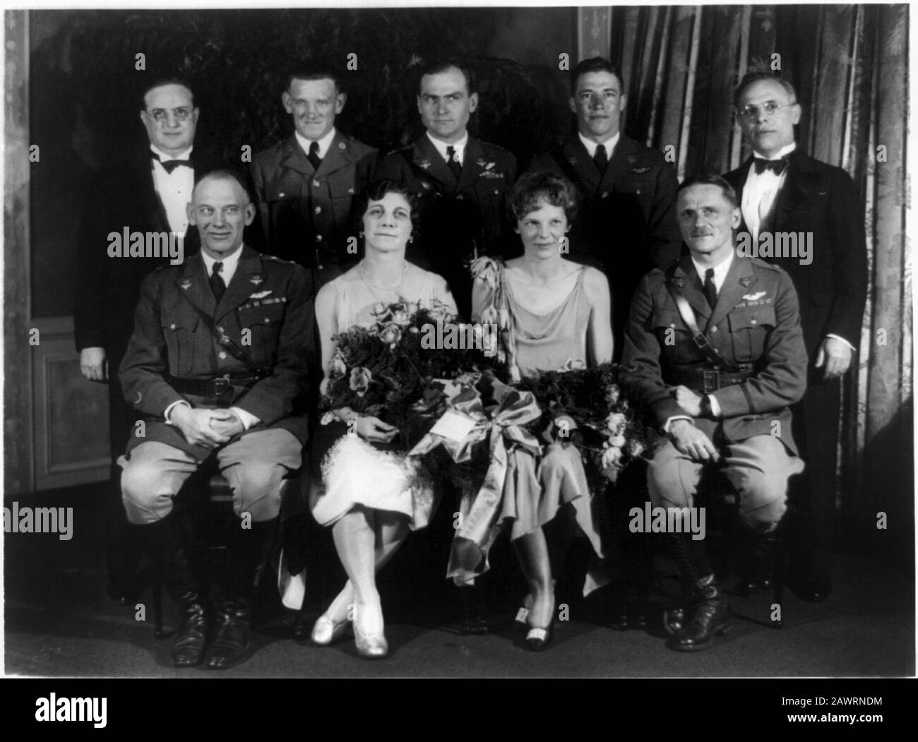 Ca, USA: Porträts der berühmtesten Frauenfliegerin AMELIA EARHART ...