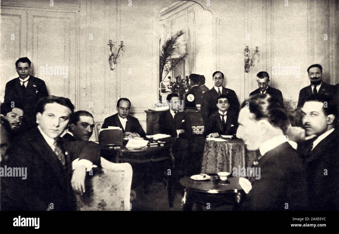 Mussolini mit bianchi -Fotos und -Bildmaterial in hoher Auflösung – Alamy