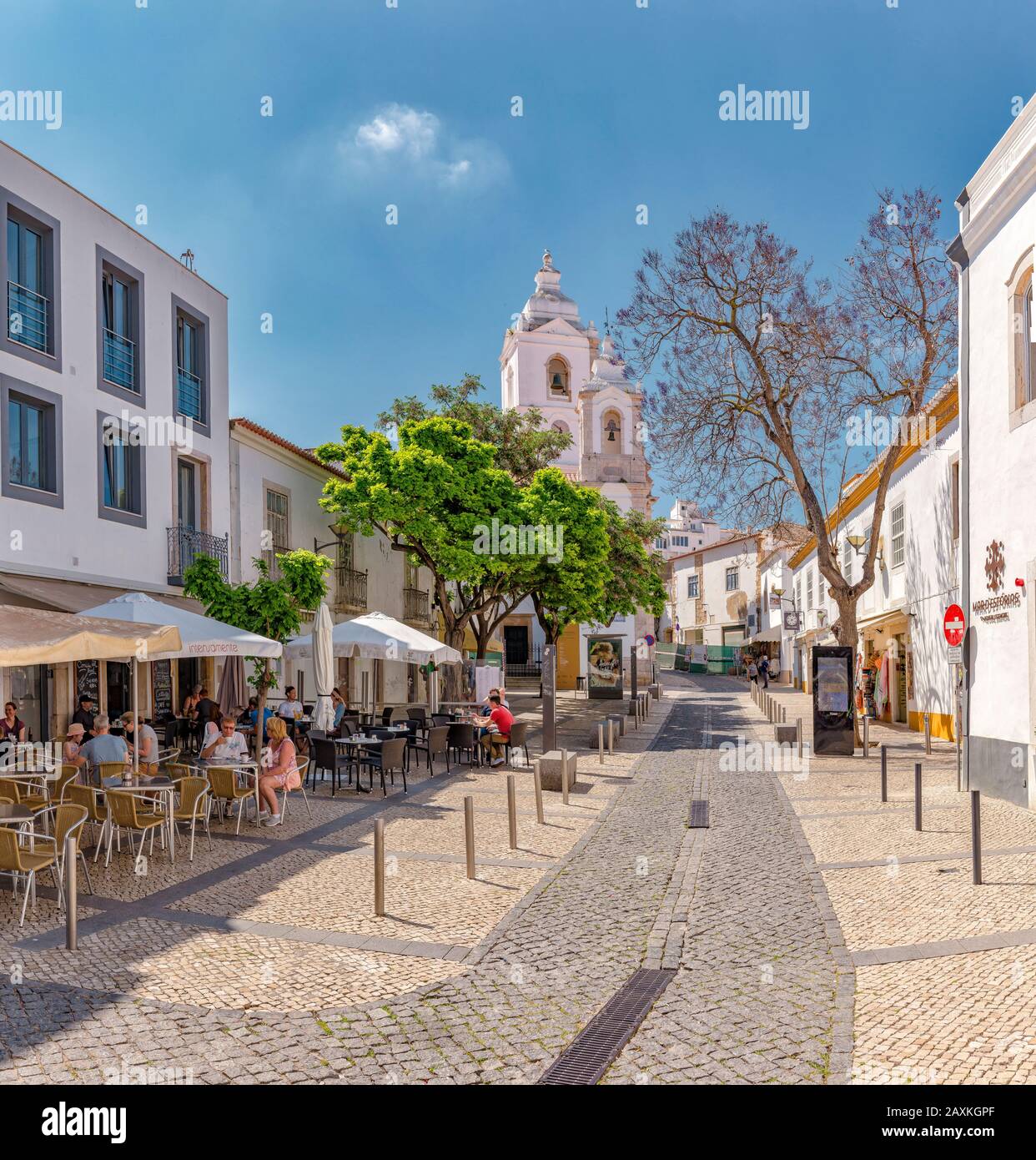 Igreja de santo antonio lagos -Fotos und -Bildmaterial in hoher ...