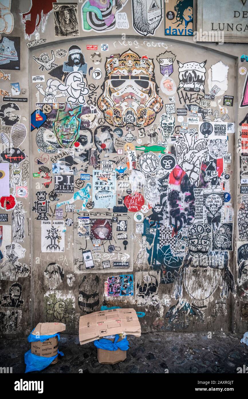 Graffiti rom -Fotos und -Bildmaterial in hoher Auflösung – Alamy