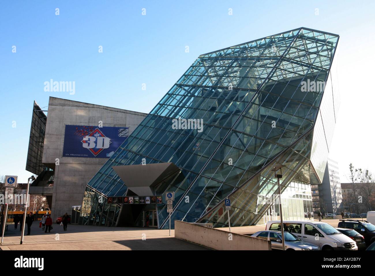 Ufa cinema palace -Fotos und -Bildmaterial in hoher Auflösung – Alamy