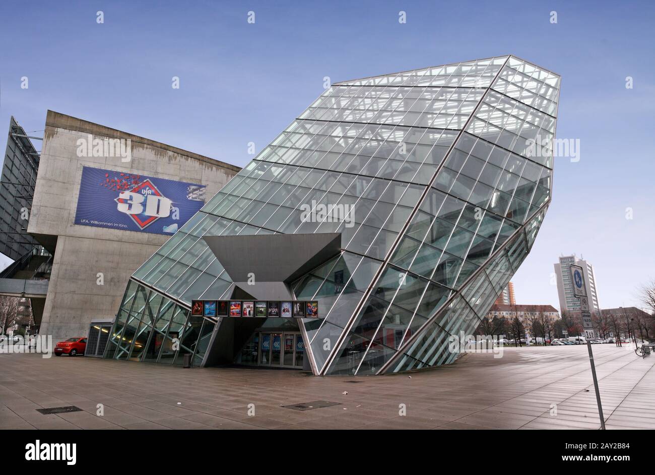 Ufa cinema palace -Fotos und -Bildmaterial in hoher Auflösung – Alamy