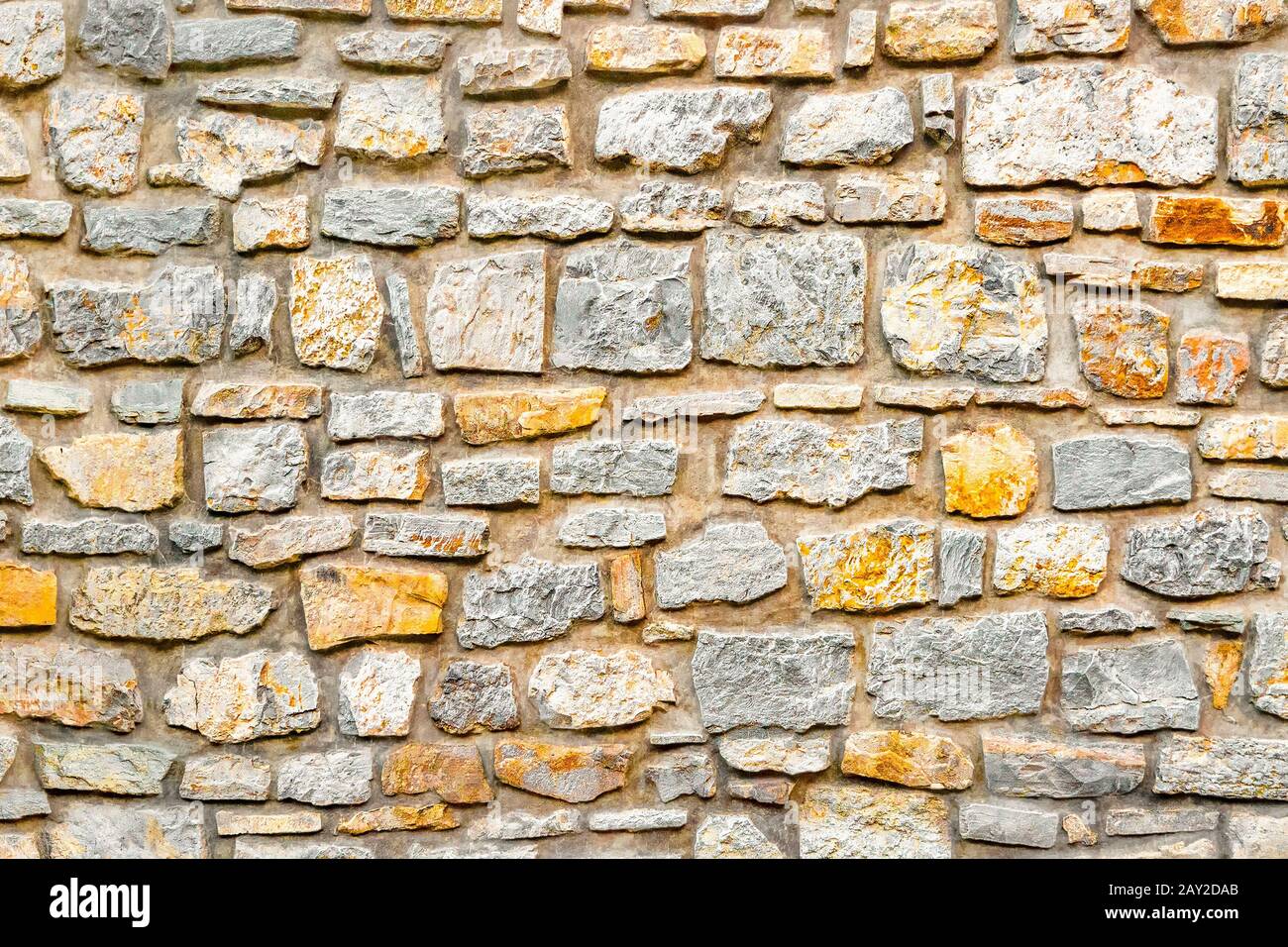Steinmauer. Wand aus Steinen als Textur. Wand aus Steinen: Mauer einer ...