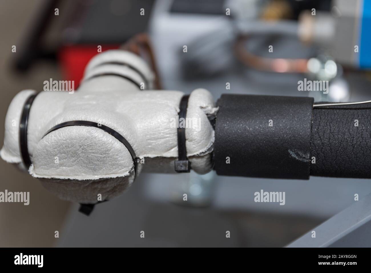 Insulated pipes -Fotos und -Bildmaterial in hoher Auflösung – Alamy