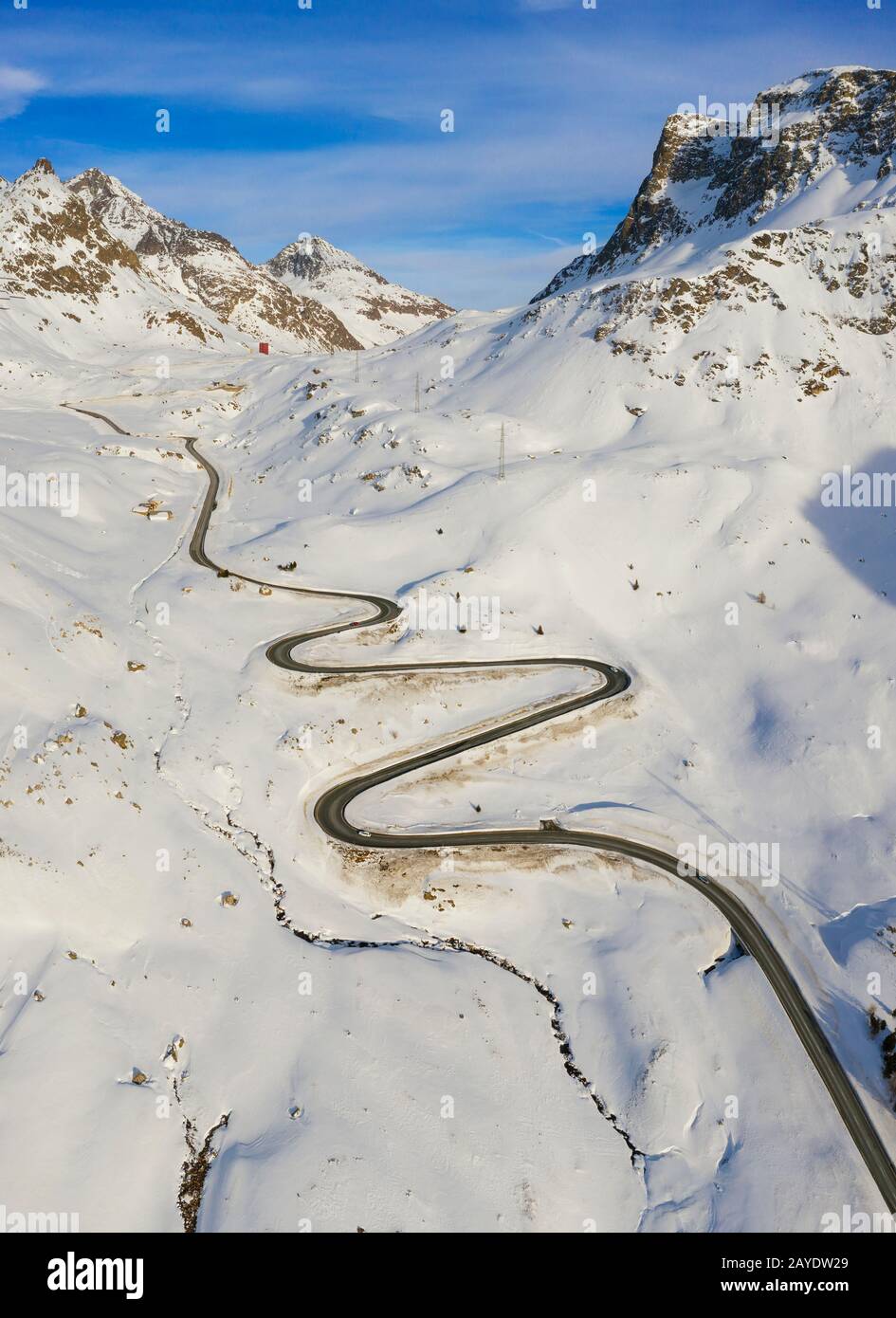 Julier pass -Fotos und -Bildmaterial in hoher Auflösung – Alamy