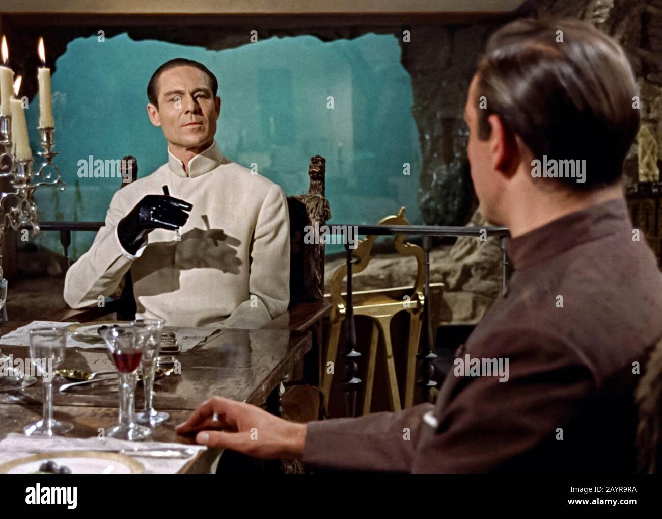 James Bond Dr. No Connery Stockfotos und -bilder Kaufen - Alamy