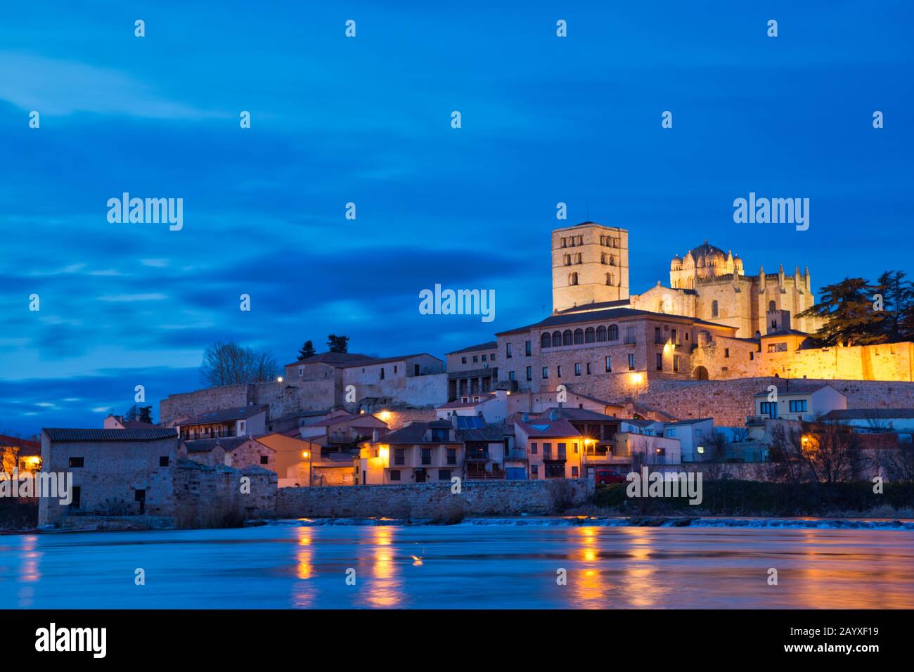 Catedral de zamora -Fotos und -Bildmaterial in hoher Auflösung – Alamy