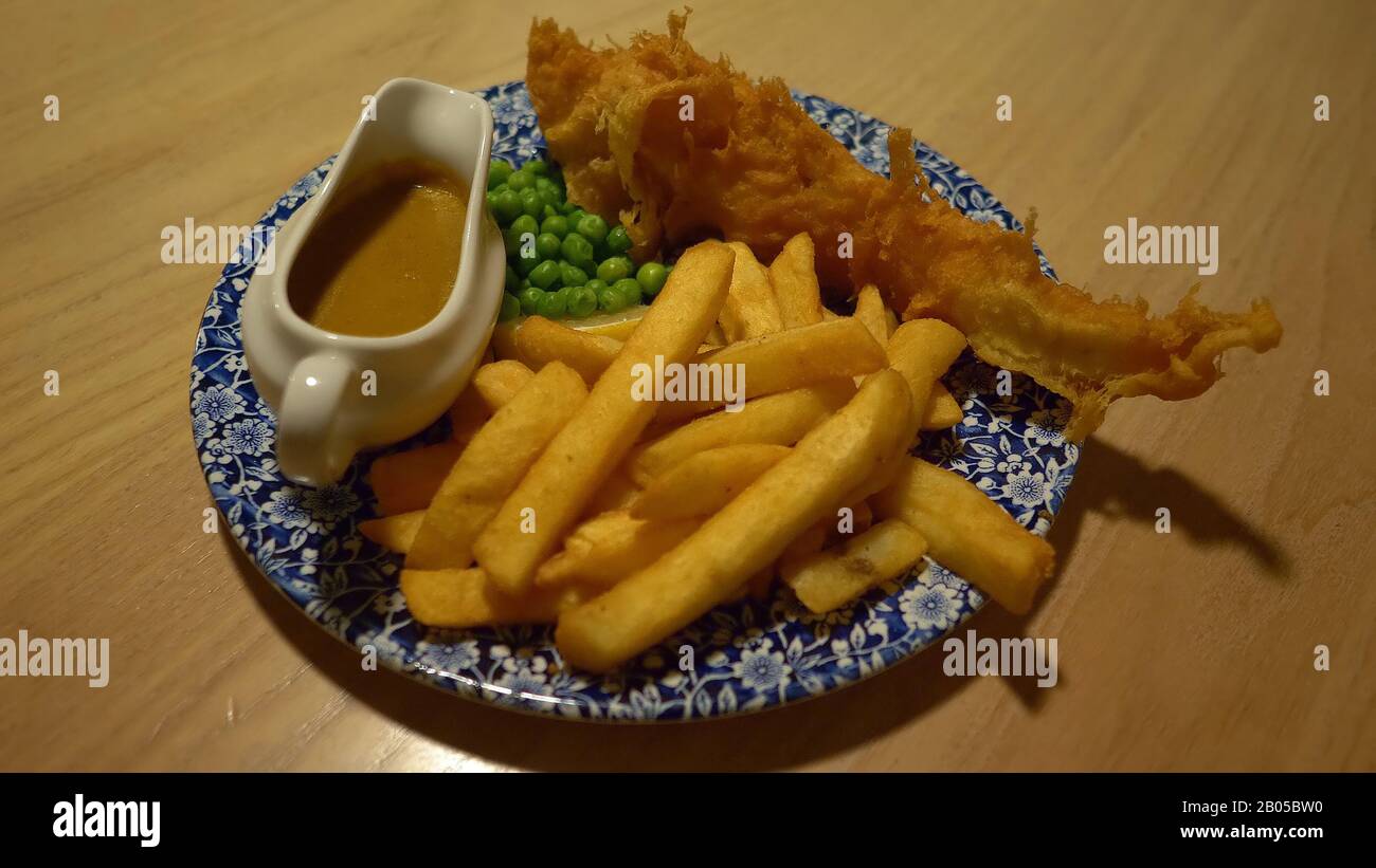 Fisch und Pommes - das beliebteste Essen in Großbritannien - EDINBURGH ...