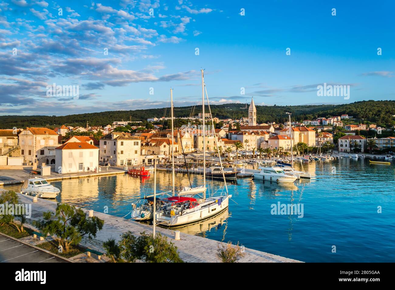 Split Hafenboote Stockfotos und -bilder Kaufen - Alamy