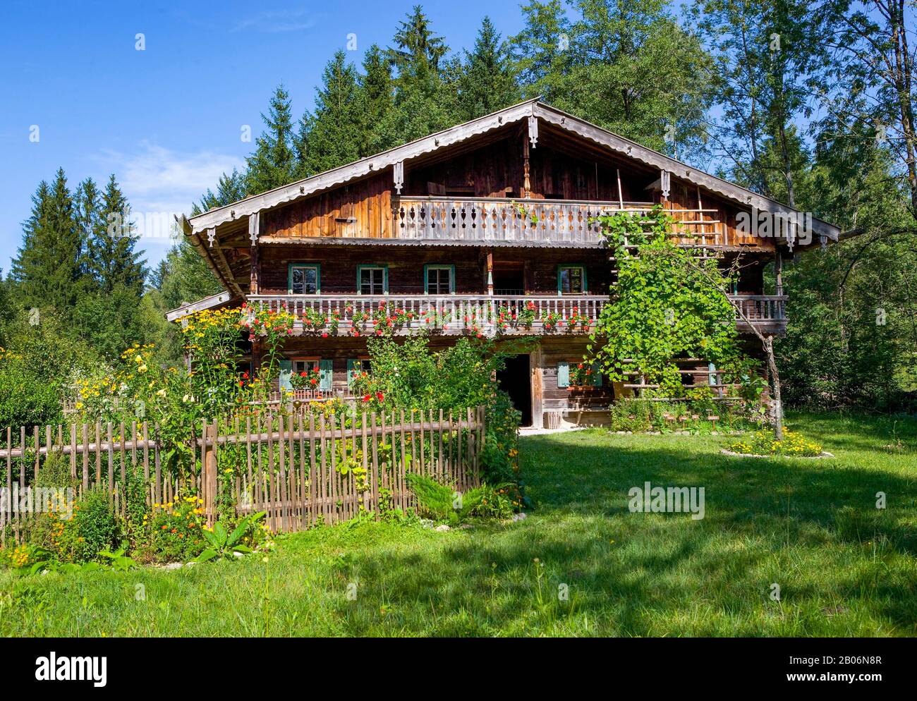 Bauernhaus mit Bauerngarten, Lohnergut, Salzburger Freilichtmuseum, Großgmain, Flachgau, Land ...