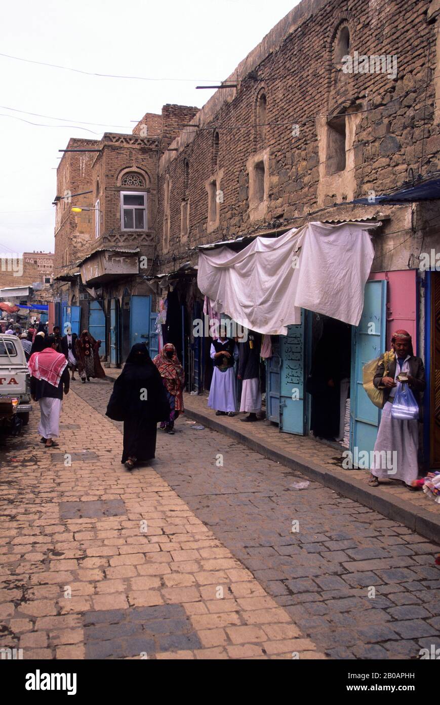 Marktplatz sanaa -Fotos und -Bildmaterial in hoher Auflösung – Alamy
