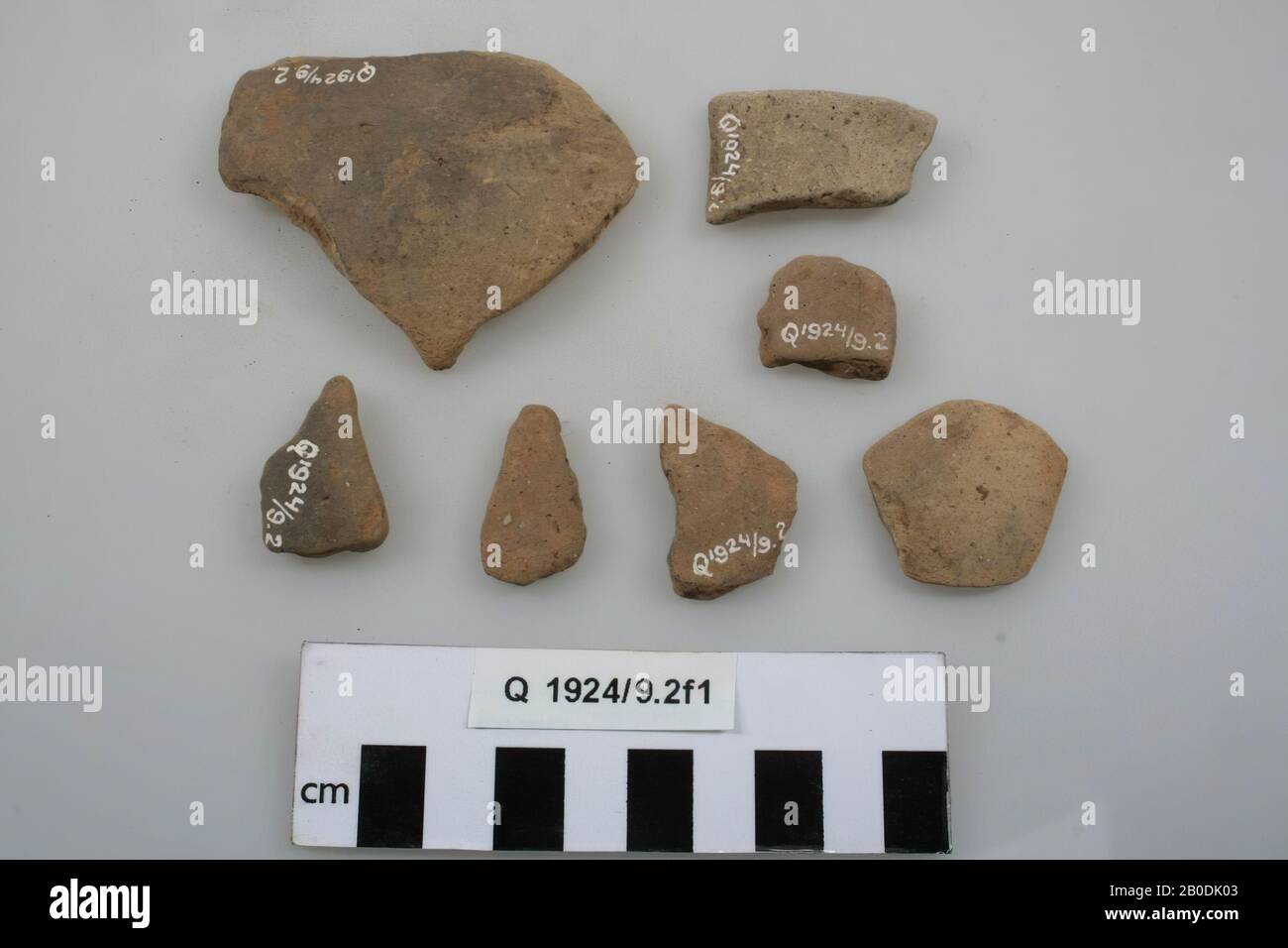 7 scherben -Fotos und -Bildmaterial in hoher Auflösung – Alamy