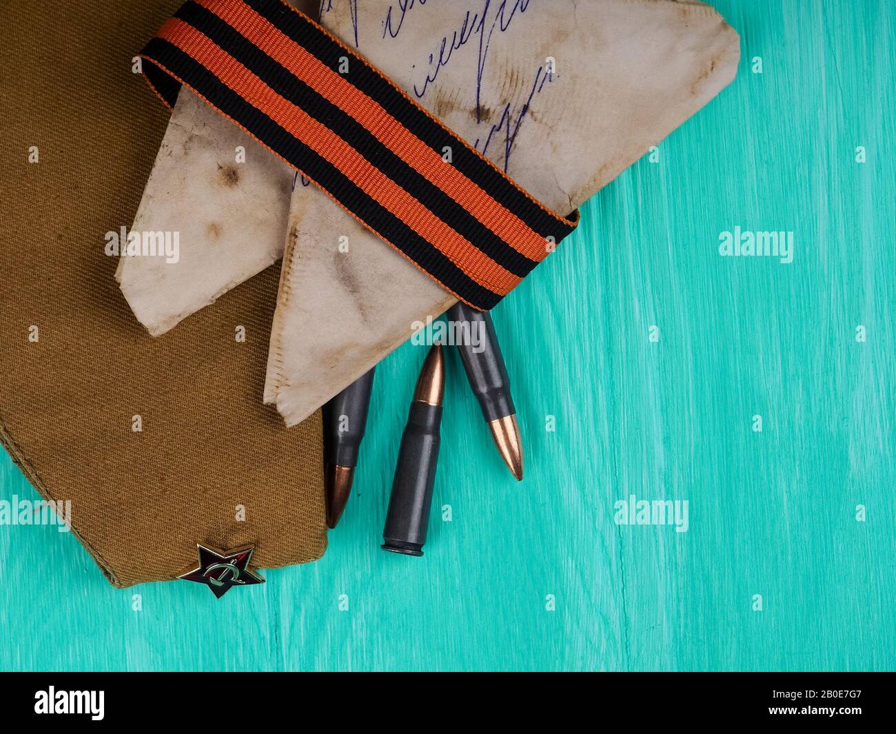 Waffen 1945 -Fotos und -Bildmaterial in hoher Auflösung – Alamy