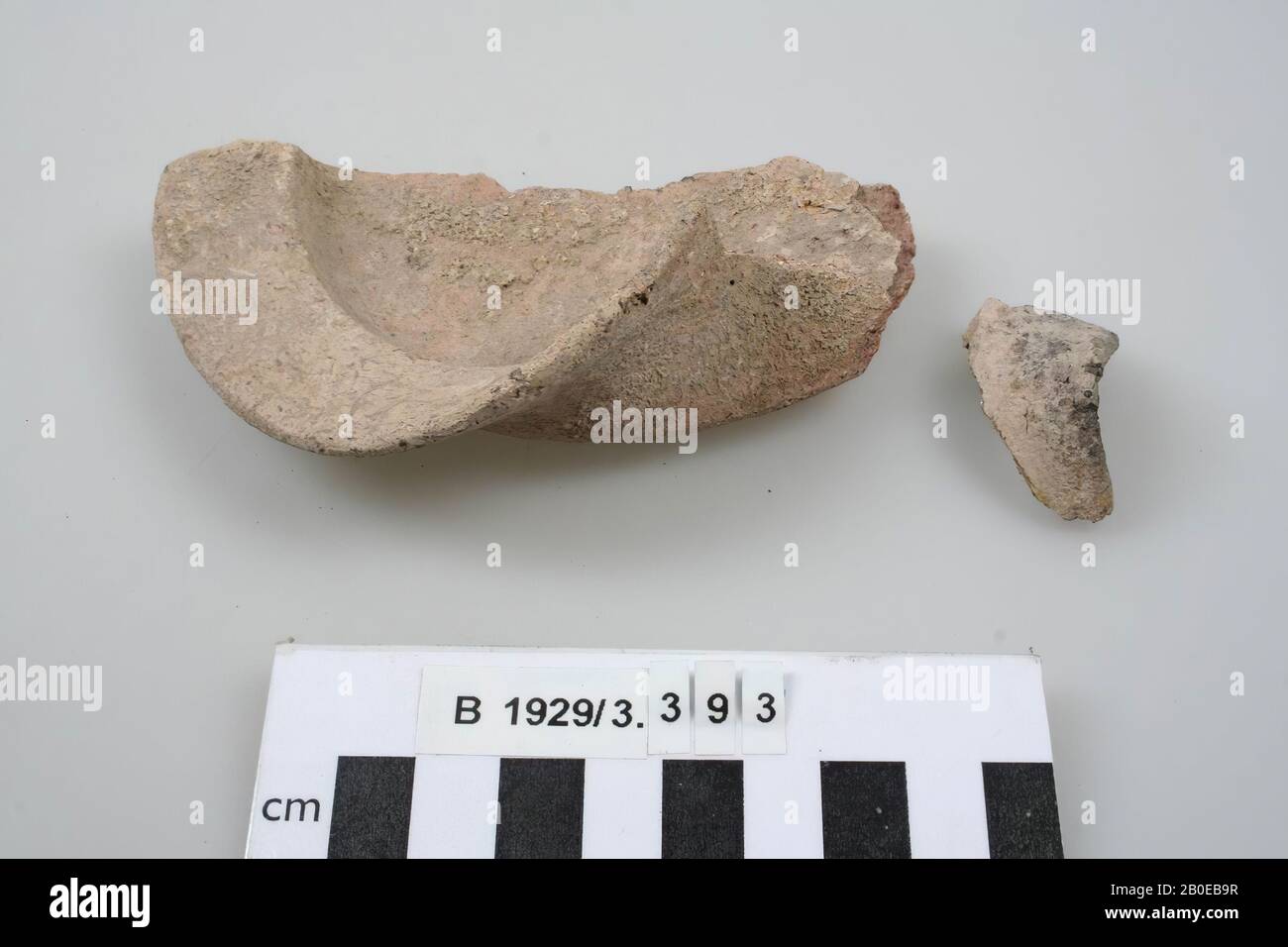 12 scherben -Fotos und -Bildmaterial in hoher Auflösung – Alamy