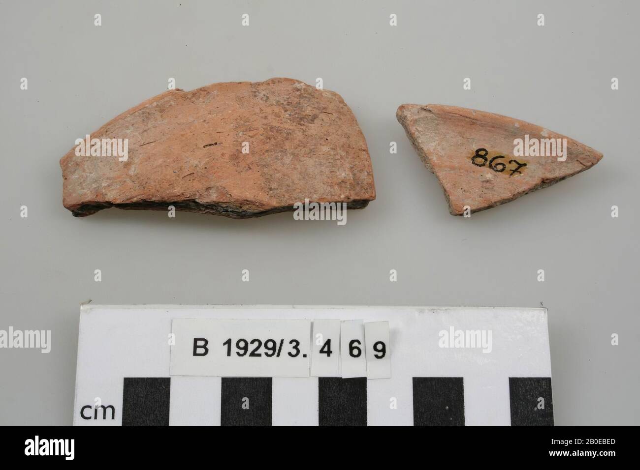 7 scherben -Fotos und -Bildmaterial in hoher Auflösung – Alamy