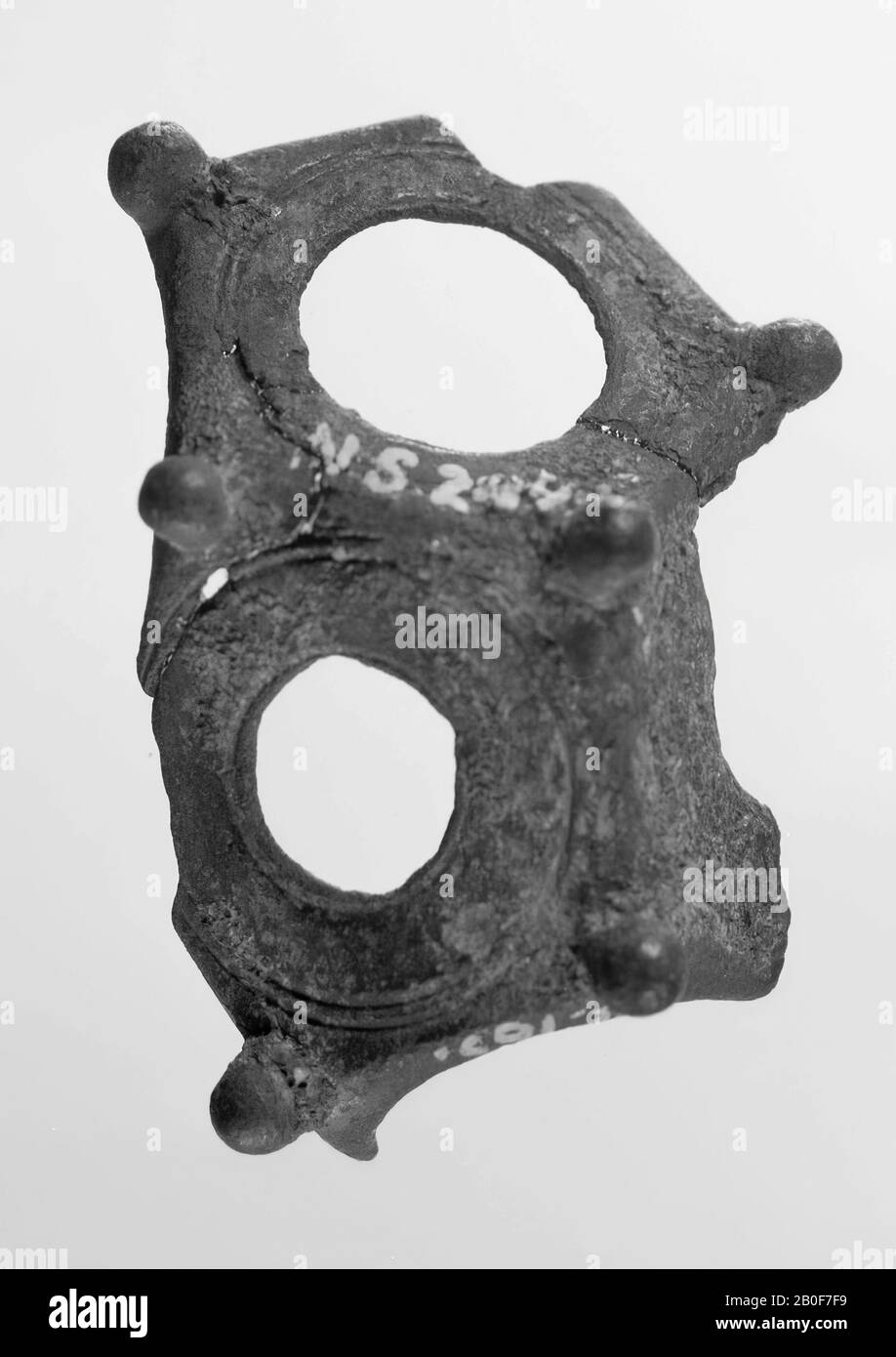 Bronze dodekaeder -Fotos und -Bildmaterial in hoher Auflösung – Alamy